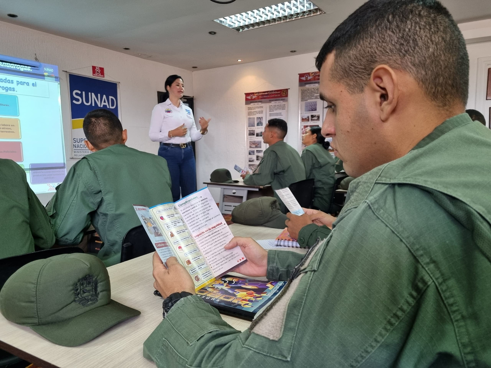 Personal militar profesional del destacamento Aéreo N° 41 se capacitó a través de la SUNAD ...