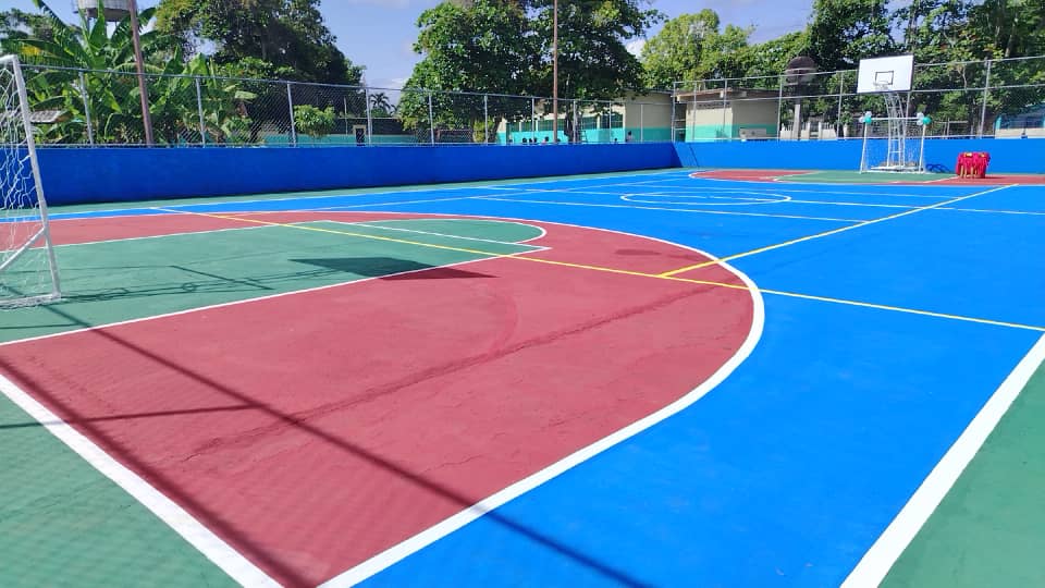 Comunidad de Los Velásquez ya cuenta con cancha rehabilitada - Yvke Mundial | De La Mano Con El ...