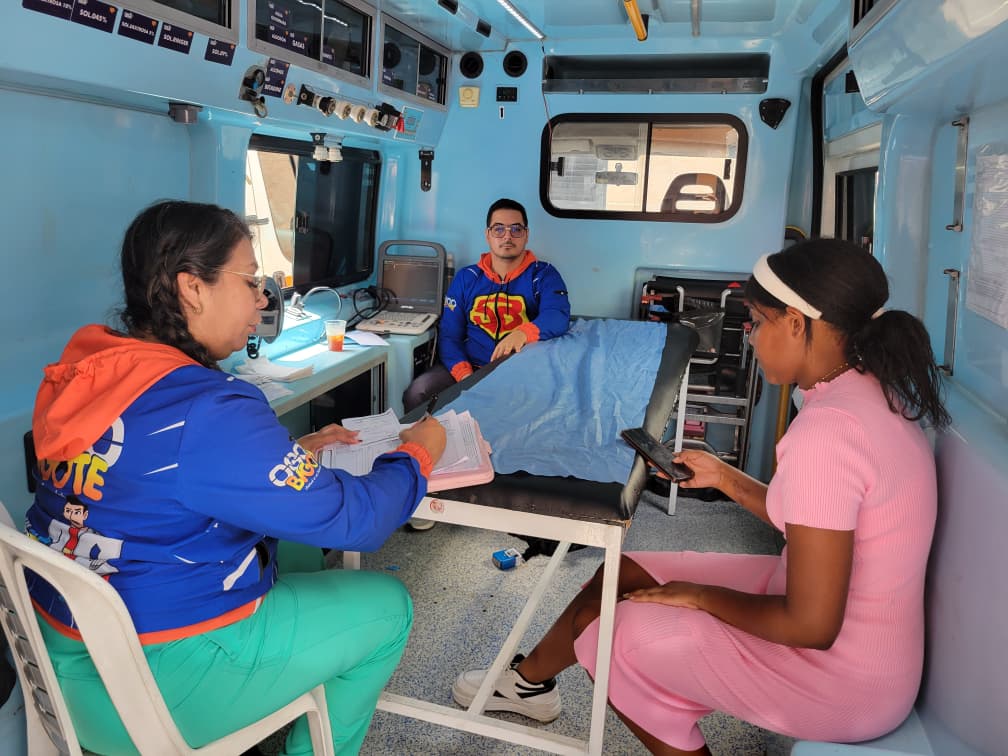 Trabajadores de Puerto Cabello beneficiados con 0800-BIGOTE