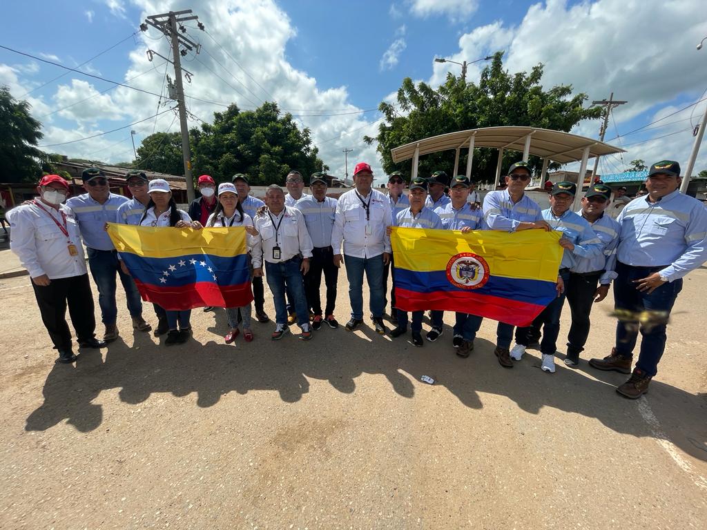 Pequiven y Monomeros inician proceso de integración obrera