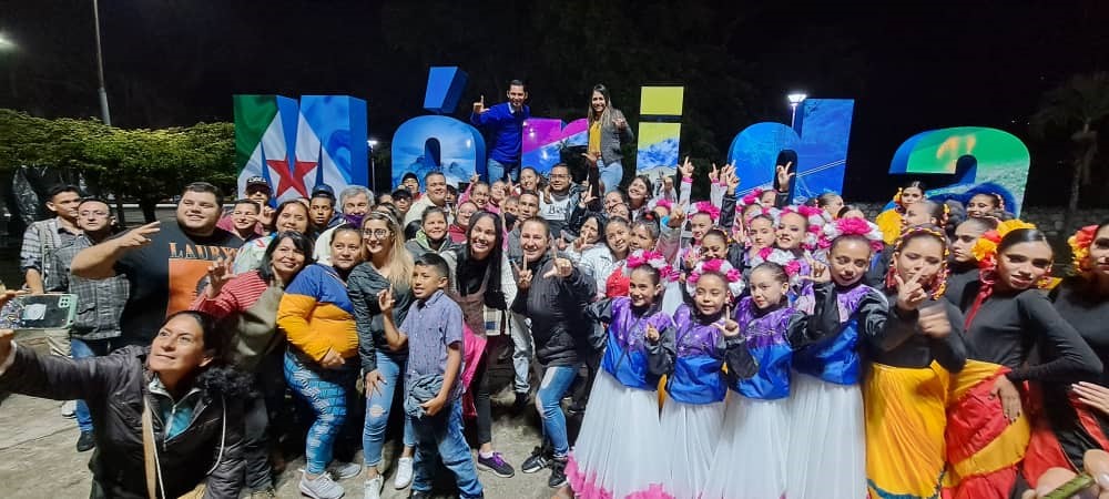 Propios y visitantes disfrutaron de las decoraciones y eventos ...