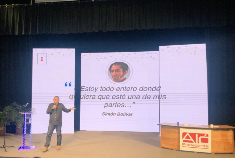 William Castillo : Hugo Chávez retomó los medios y las herramientas de ...