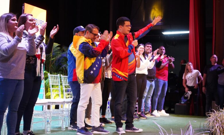 Valencia juramentó a su Comando de Campaña "Venezuela Toda" - Yvke ...