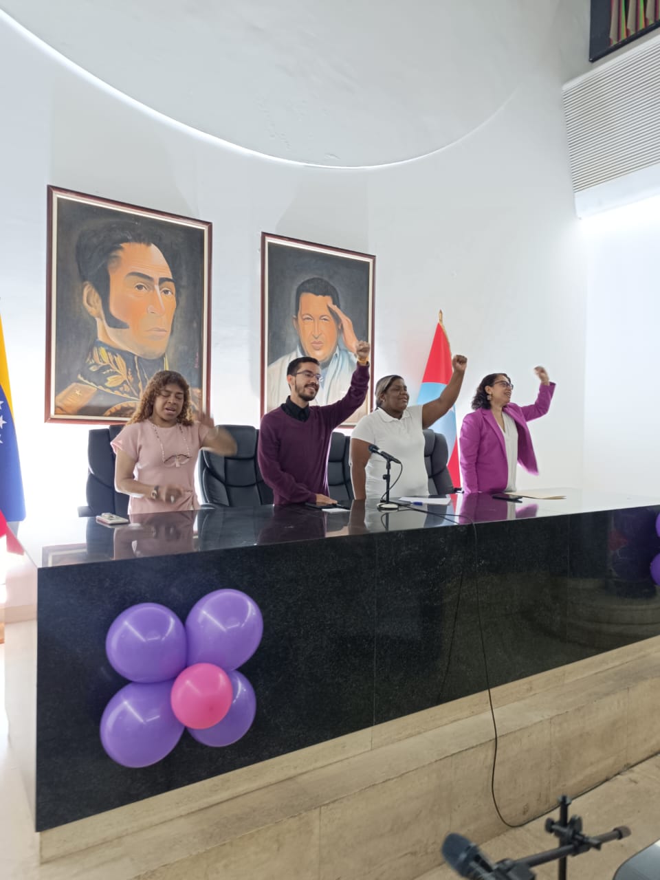 El legado de Aquiles Nazoa revive en Caracas - Yvke Mundial | De La ...
