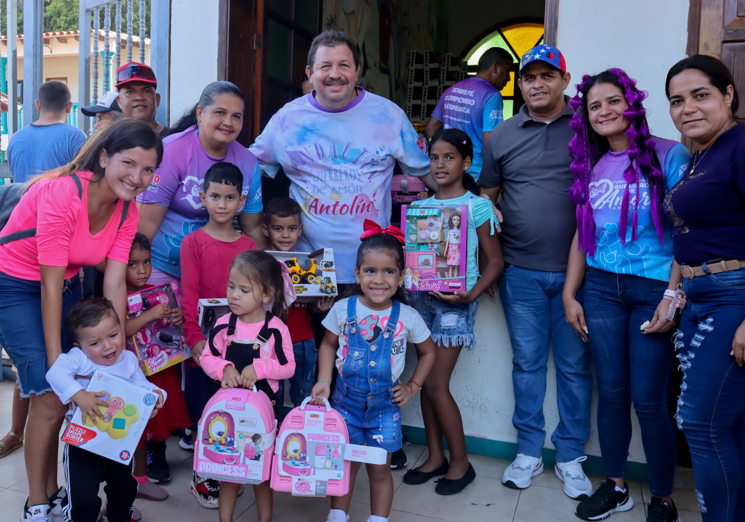 Alcalde David Caraballo ofreció agasajo a las comunidades por el Día ...