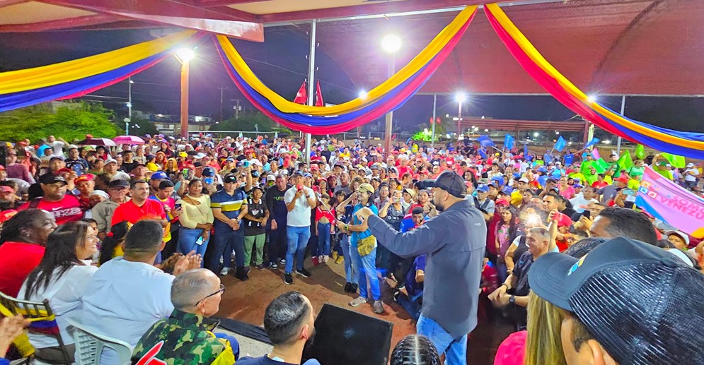 Héctor Soto juramenta comando de campaña en San Francisco, Zulia - Yvke ...