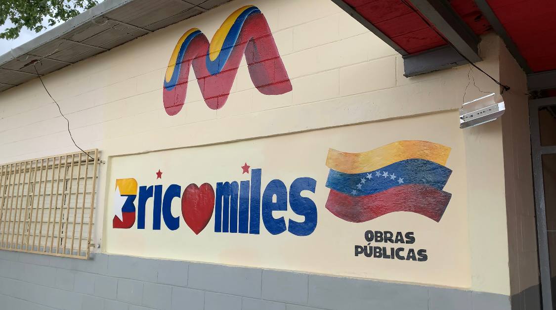 El Plan Techo Comunal llega a la escuela Simón Rodríguez en Bolívar ...