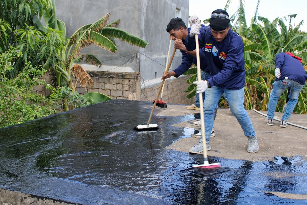 Plan Techo Comunal inicia en municipio Maracaibo